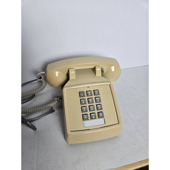 ITT | Other | Vintage Itt Push Button Office Desk Phone Beige Tan Retro ...